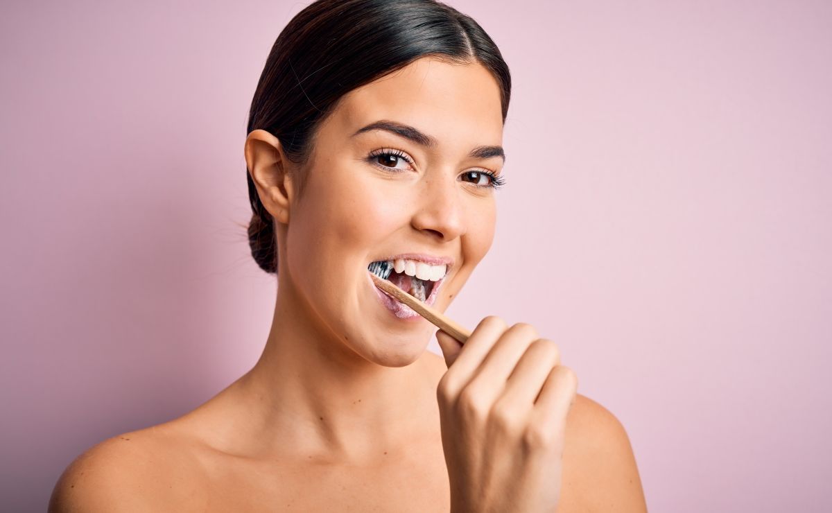 5 trucos caseros para lucir dientes más blancos - Bien Bonita