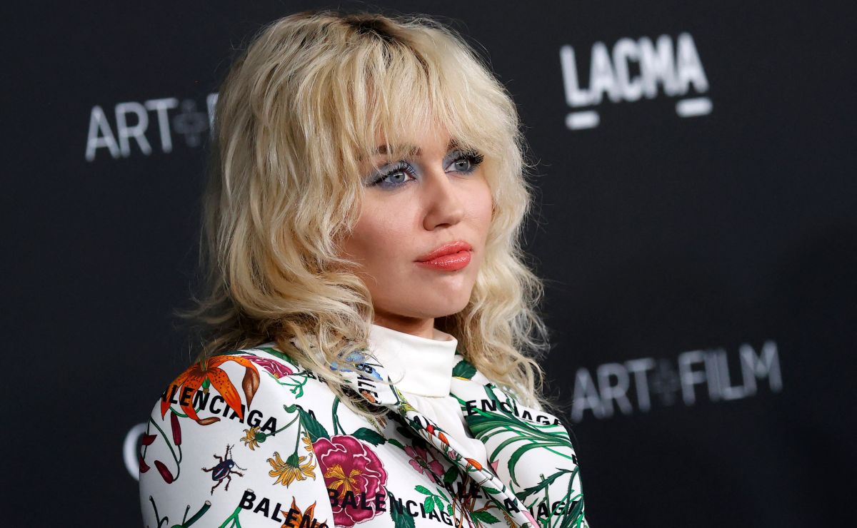 Look del día: Miley Cyrus le dio la bienvenida al Año Nuevo con ...