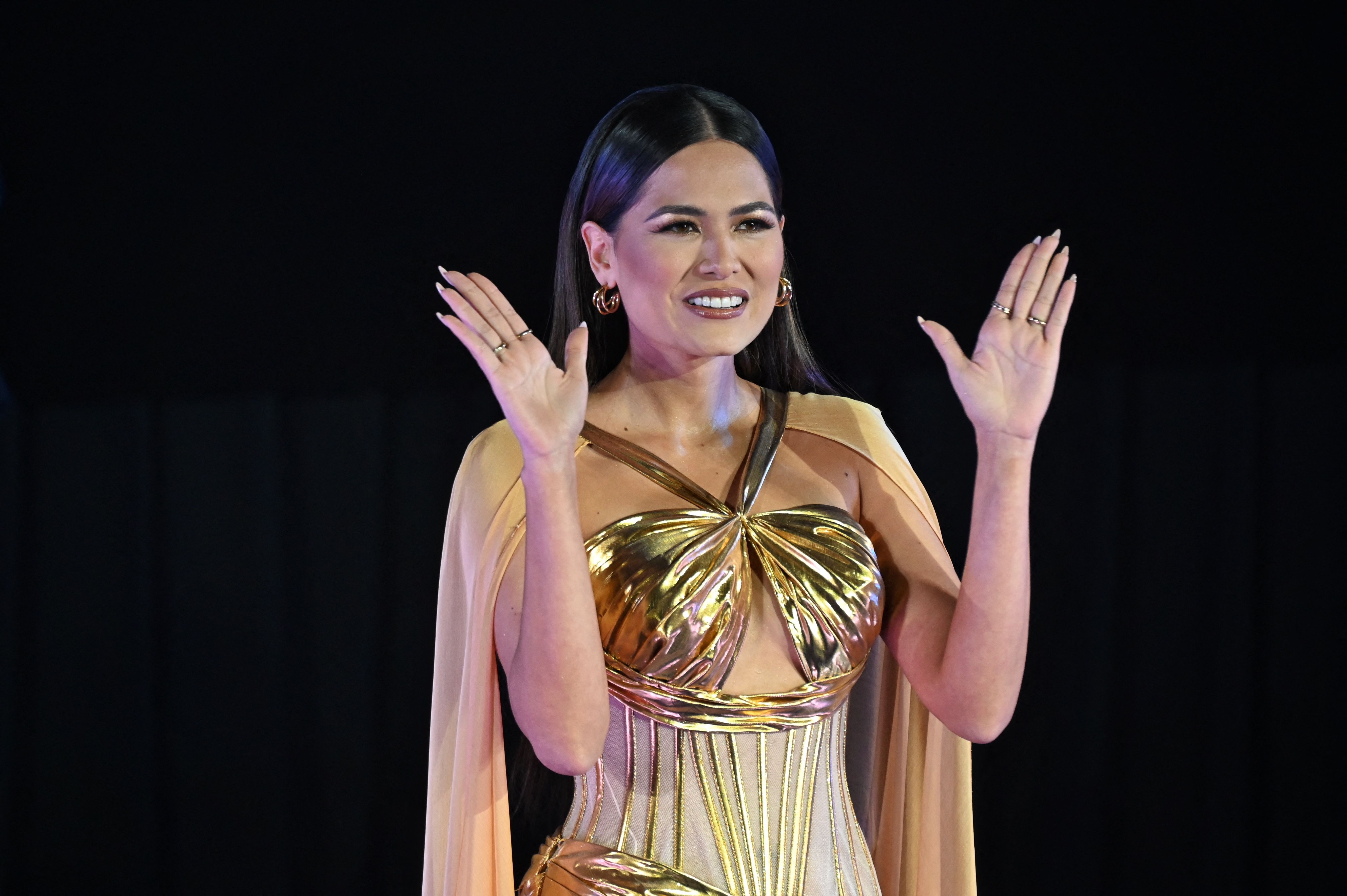 Look del día: Andrea Meza destaca con el outfit ideal para estilizar la ...