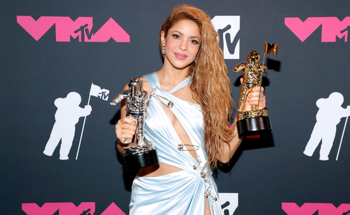 Shakira triunfa en los MTV VMAs 2023 y deja una ola de memes en redes ...
