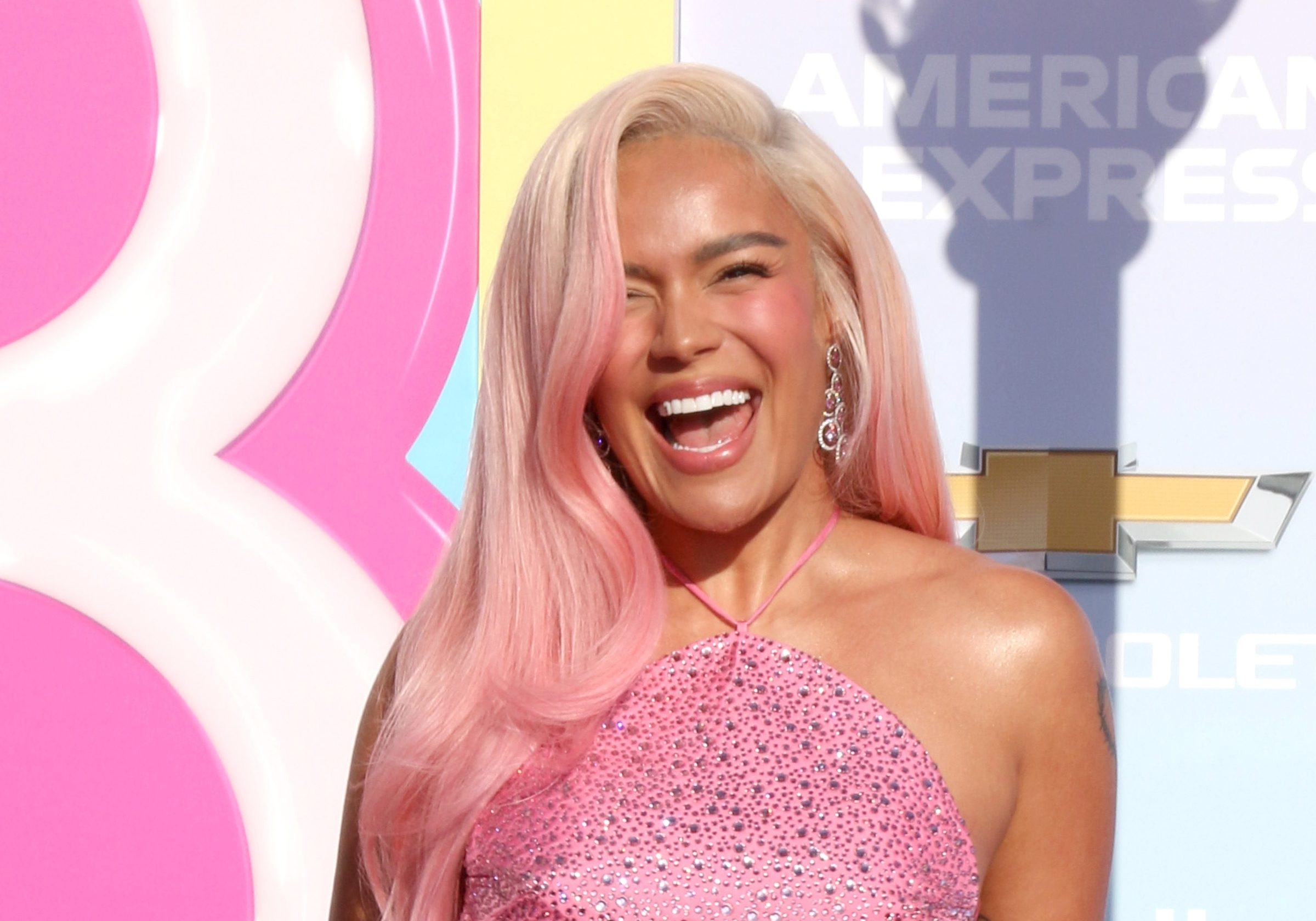 Karol G cubrió el perfume que usa en su entrevista con Vogue: conoce ...