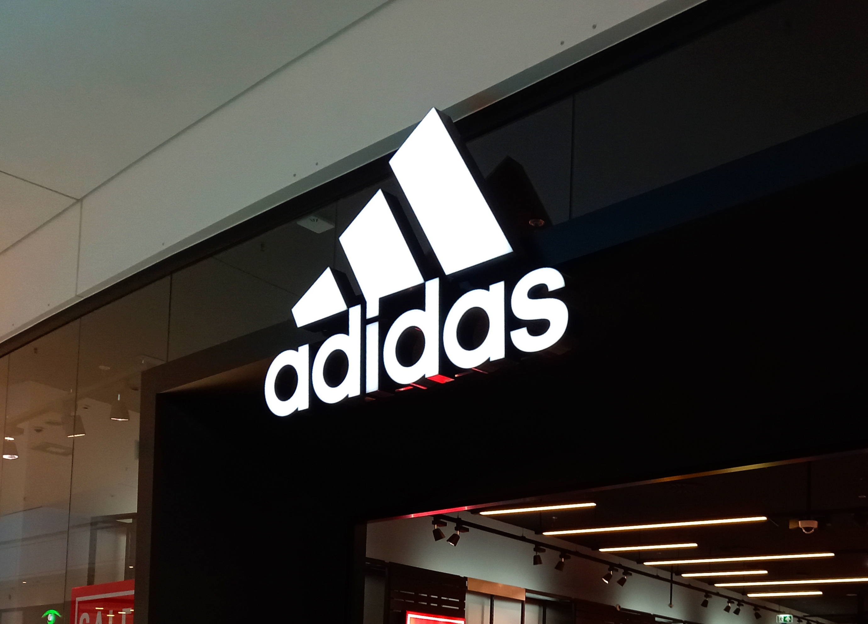 Adidas Originals x CLOT: el nuevo calzado inspirado en el "Año del ...